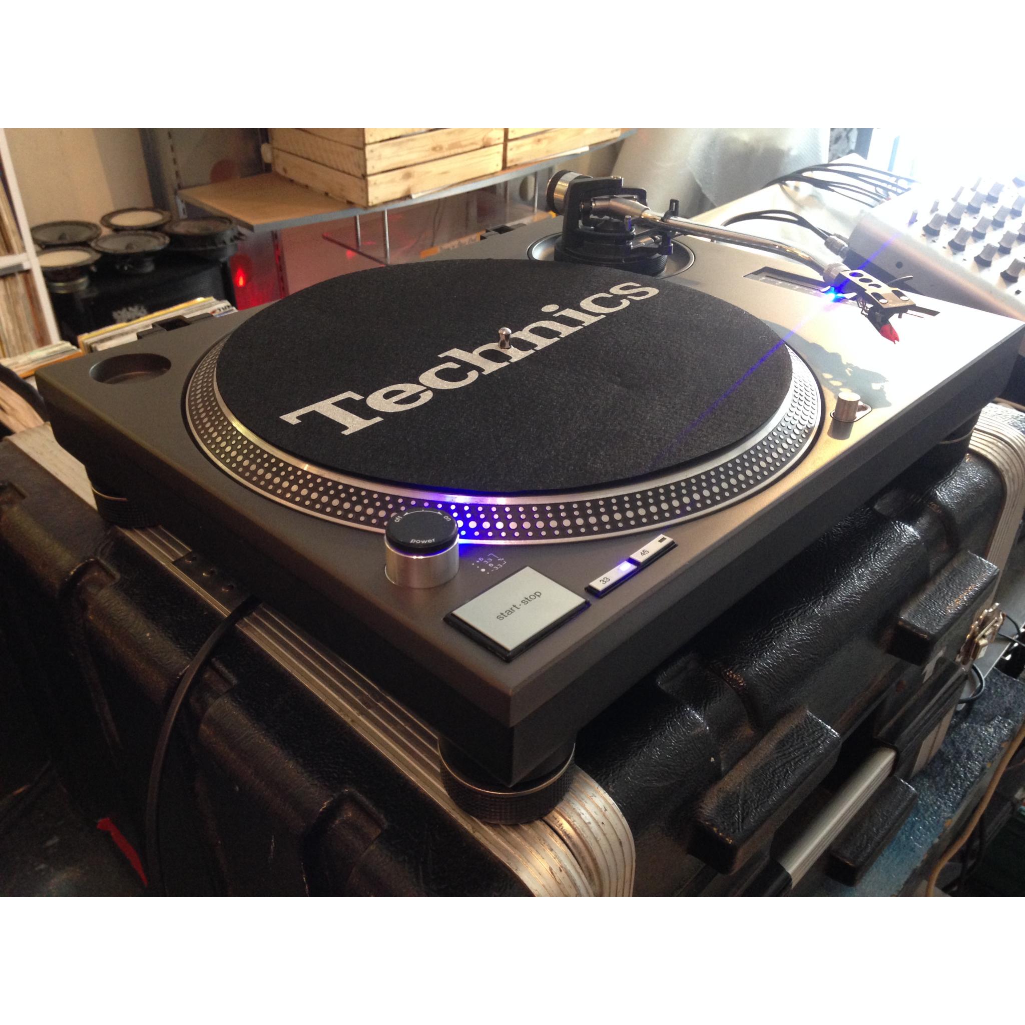 Technics 1210 mk2 blue conversion with one year warranty | Temple Of Bass
