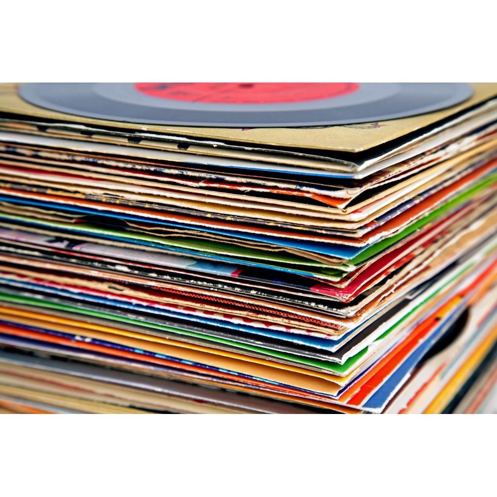 50 x House clearance records. Job lots of vinyl. Tonnes of vinyl found ...