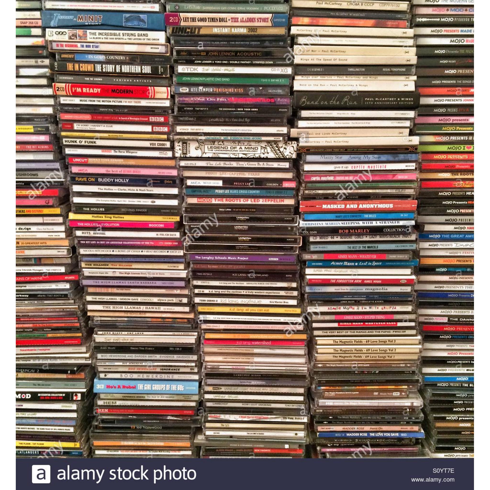 Random pack of 10 cds